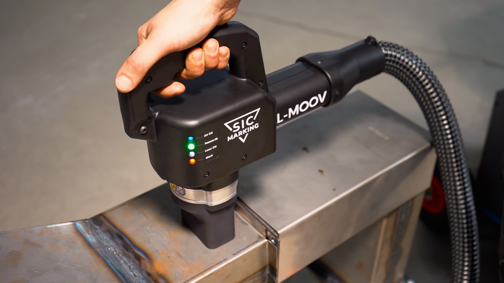 Laser de marquage portable L-MOOV, graveur laser marquage portable sécurisé